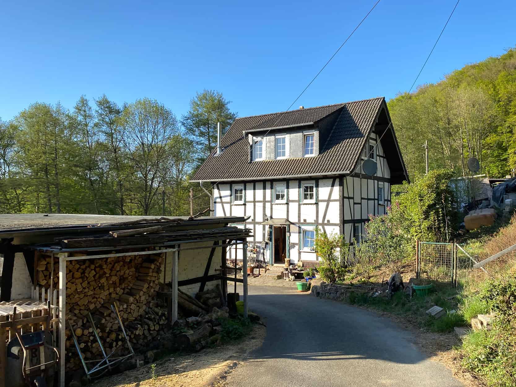 Overath - Auf schmalen Pfaden entlang der Agger - Walk & Wonder